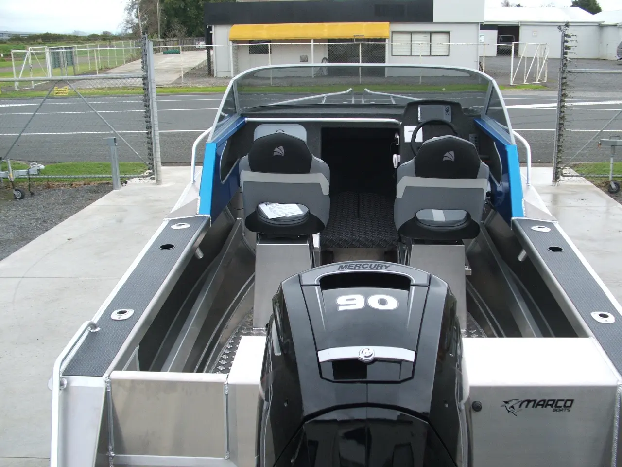 Marco 550 Striker - Peninsula Marine Ltd.Peninsula Marine Ltd.
