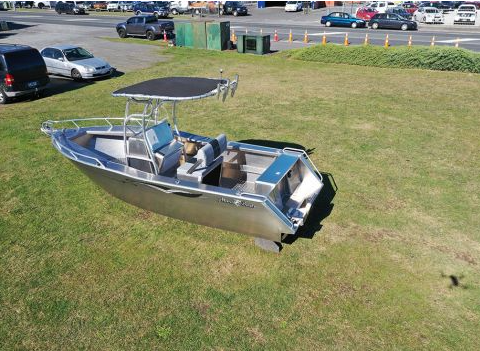 Marco 600 Centre Console - Peninsula Marine Ltd.Peninsula Marine Ltd.